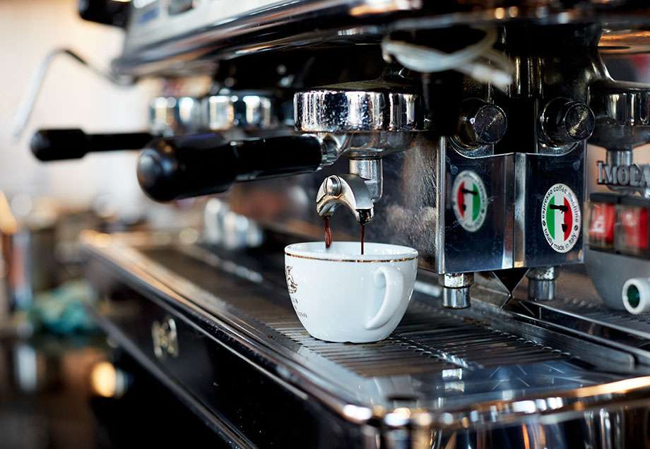 Espressomaschine mit Siebträger – Kaffee wie in Italien | Poccino